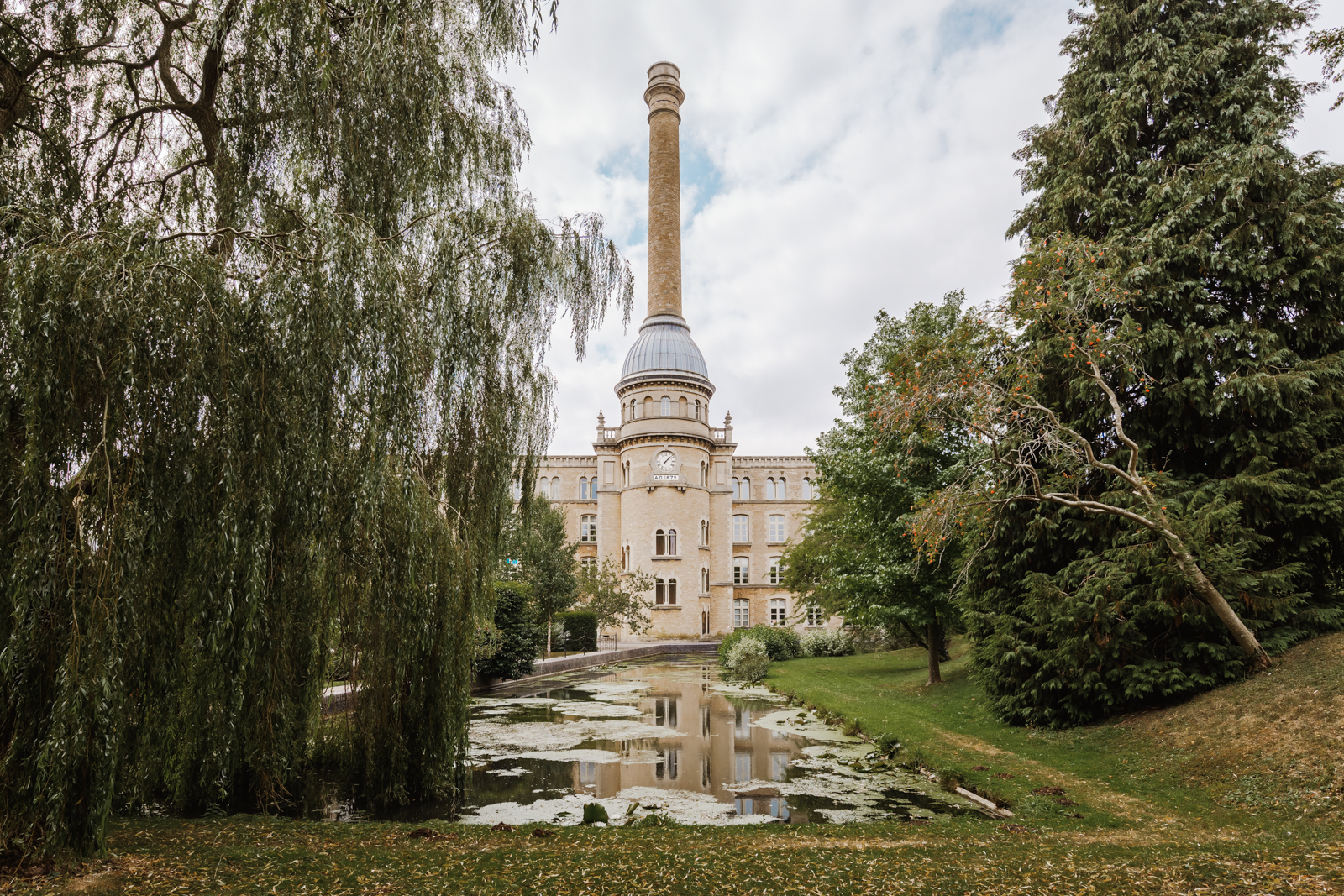 For Sale: Bliss Mill, Chipping Norton, Oxfordshire | The Modern House